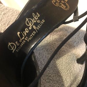 DeLiso | Shoes | Vintage Deliso Debs Blk Patent Leather Heels Sz 7 ...